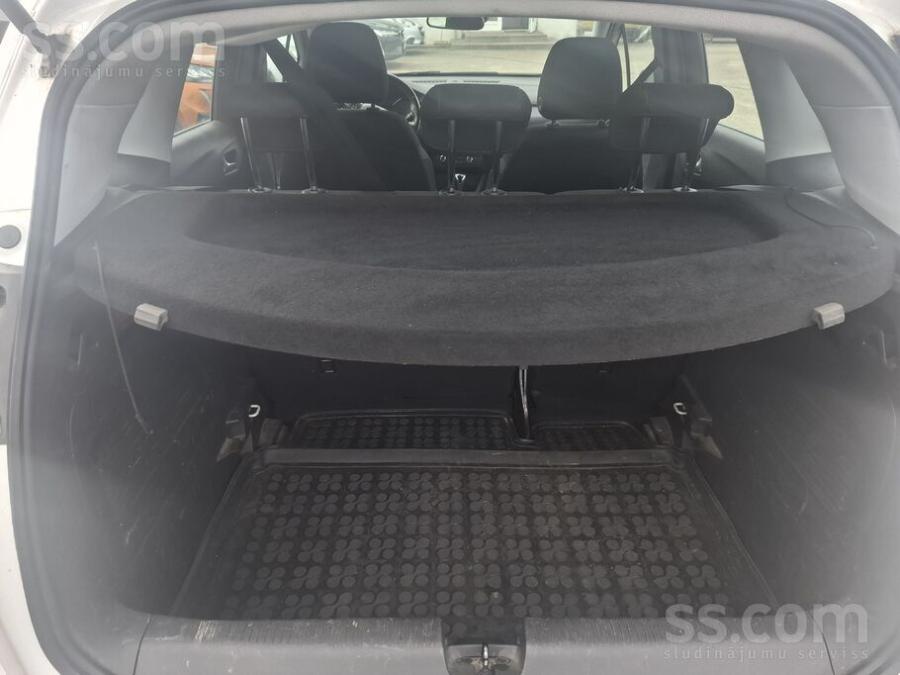 Белый Опель Crossland X 2022 в Талси, объемом двигателя 1.20 л и пробегом 98 тыс. км за 12800 €, фото 29 на AUTOMOTO.COM.LV