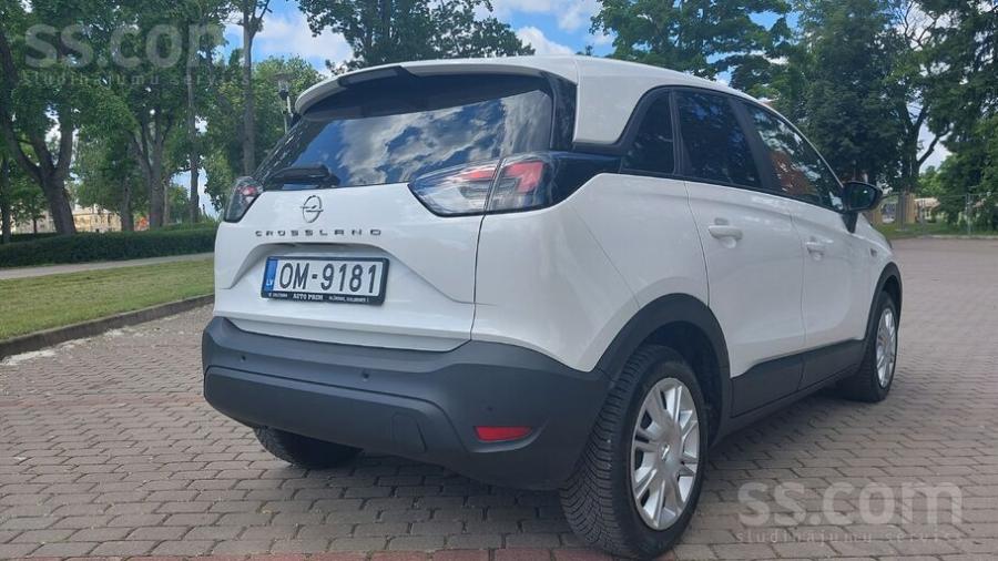 White Opel Crossland X 2022 in Aluksne, with an engine capacity of 1.20 L and mileage of 0 thousand km for 9200 €, photo 9 on AUTOMOTO.COM.LV