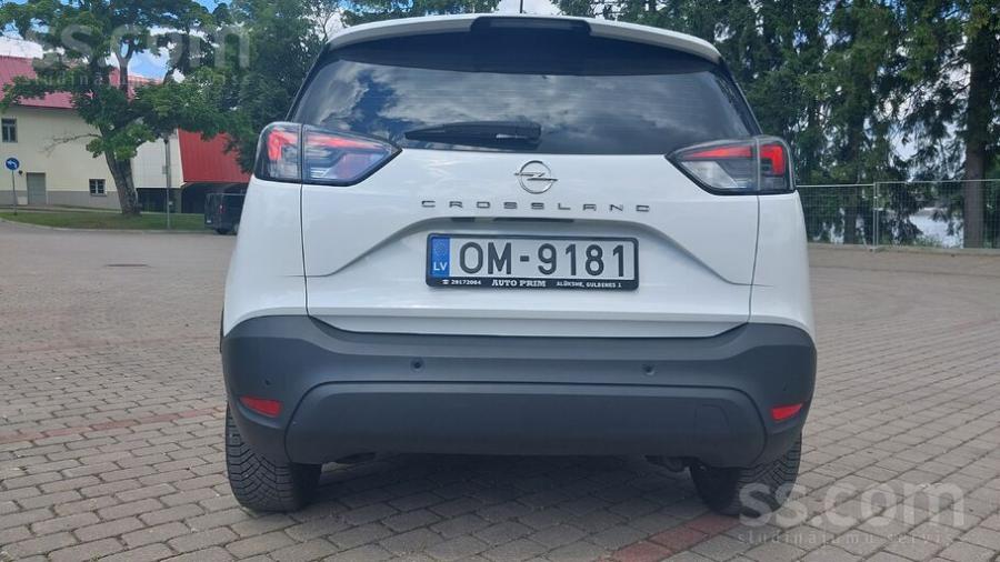 White Opel Crossland X 2022 in Aluksne, with an engine capacity of 1.20 L and mileage of 0 thousand km for 9200 €, photo 10 on AUTOMOTO.COM.LV