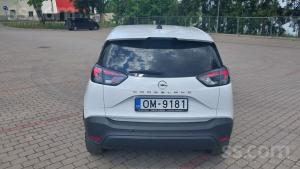White Opel Crossland X 2022 in Aluksne, with an engine capacity of 1.20 L and mileage of 0 thousand km for 9200 €, photo 11 on AUTOMOTO.COM.LV