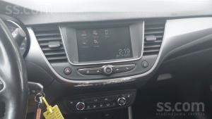 White Opel Crossland X 2022 in Aluksne, with an engine capacity of 1.20 L and mileage of 0 thousand km for 9200 €, photo 21 on AUTOMOTO.COM.LV