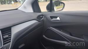 White Opel Crossland X 2022 in Aluksne, with an engine capacity of 1.20 L and mileage of 0 thousand km for 9200 €, photo 24 on AUTOMOTO.COM.LV