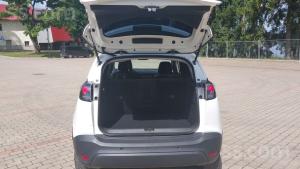 White Opel Crossland X 2022 in Aluksne, with an engine capacity of 1.20 L and mileage of 0 thousand km for 9200 €, photo 31 on AUTOMOTO.COM.LV