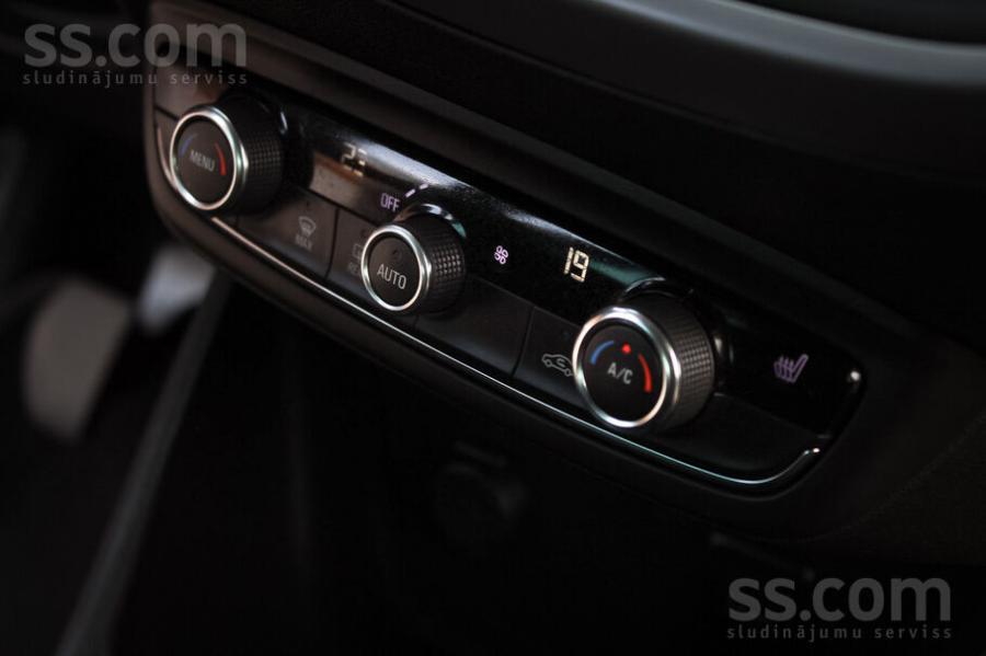 Белый Опель Crossland X 2019 в Елгава, объемом двигателя 1.50 л и пробегом 193 тыс. км за 7800 €, фото 9 на AUTOMOTO.COM.LV