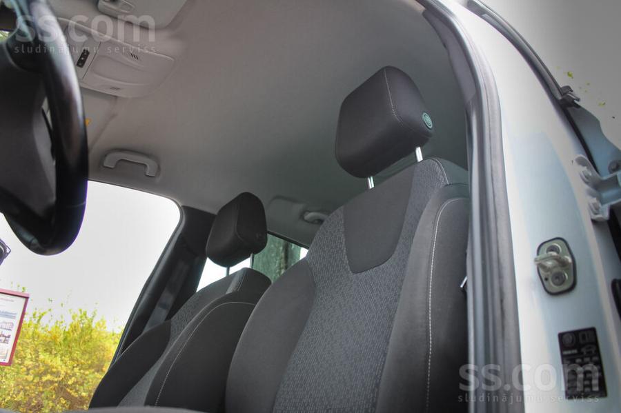 Белый Опель Crossland X 2019 в Елгава, объемом двигателя 1.50 л и пробегом 193 тыс. км за 7800 €, фото 15 на AUTOMOTO.COM.LV