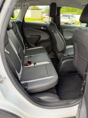 Белый Опель Crossland X 2019 в Тукумс, объемом двигателя 1.20 л и пробегом 142 тыс. км за 7270 €, фото 9 на AUTOMOTO.COM.LV