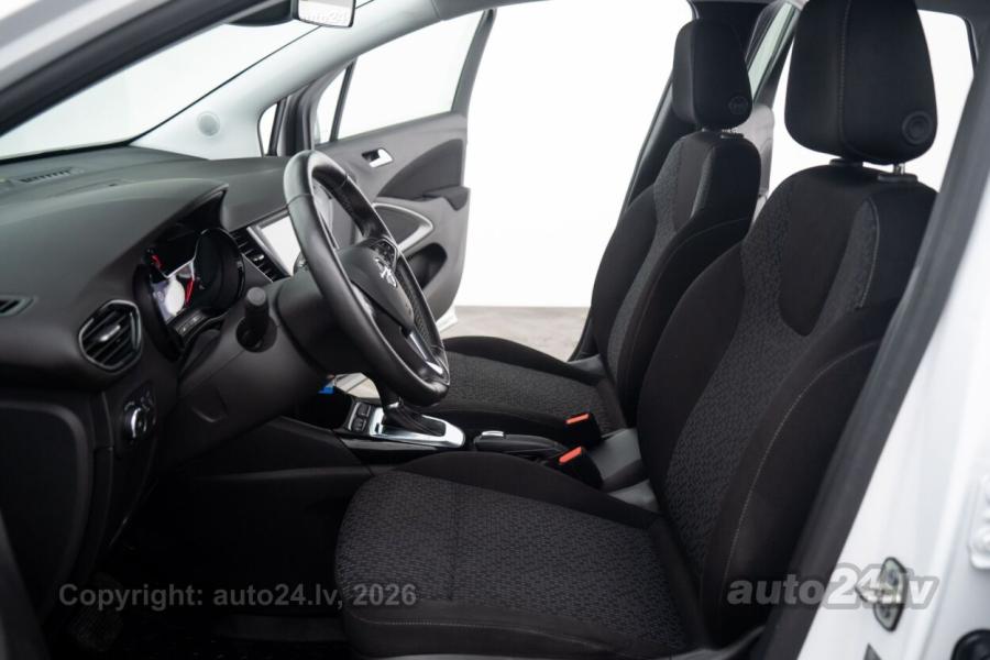 Balts Opel Crossland X 2020 Tallina, ar dzinēja tilpumu 1.20 L un nobraukumu 44 tūkst. km par 11999 €, foto 8 vietnē AUTOMOTO.COM.LV