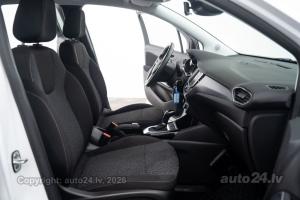 Balts Opel Crossland X 2020 Tallina, ar dzinēja tilpumu 1.20 L un nobraukumu 44 tūkst. km par 11999 €, foto 11 vietnē AUTOMOTO.COM.LV