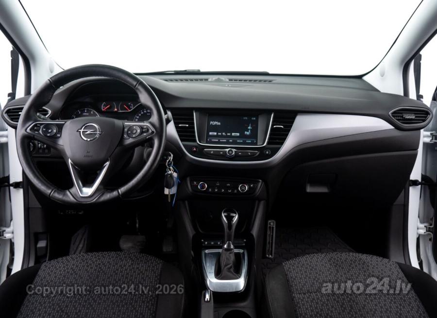 Balts Opel Crossland X 2020 Tallina, ar dzinēja tilpumu 1.20 L un nobraukumu 44 tūkst. km par 11999 €, foto 12 vietnē AUTOMOTO.COM.LV