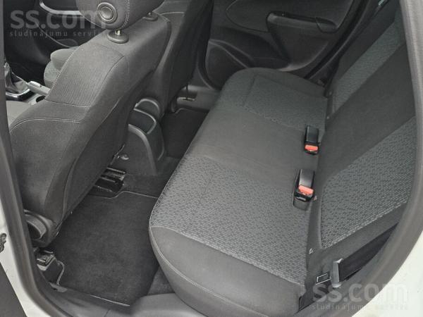 Белый Опель Crossland X 2020 в Рига, объемом двигателя 1.20 л и пробегом 124 тыс. км за 7600 €, фото 10 на AUTOMOTO.COM.LV