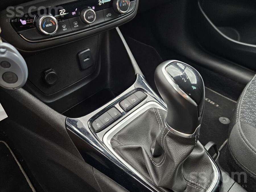 Balts Opel Crossland X 2020 Rīga, ar dzinēja tilpumu 1.20 L un nobraukumu 124 tūkst. km par 7600 €, foto 20 vietnē AUTOMOTO.COM.LV