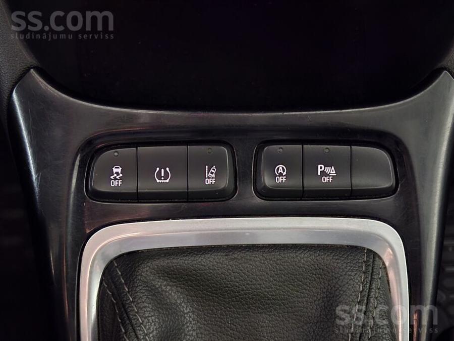 Balts Opel Crossland X 2021 Rīga, ar dzinēja tilpumu 1.50 L un nobraukumu 151 tūkst. km par 6500 €, foto 17 vietnē AUTOMOTO.COM.LV
