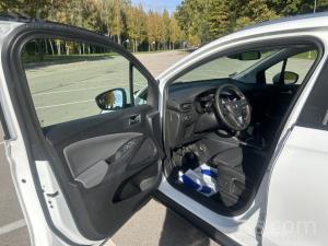 Белый Опель Crossland X 2021 в Алуксне, объемом двигателя 1.50 л и пробегом 0 тыс. км за 9200 €, фото 14 на AUTOMOTO.COM.LV