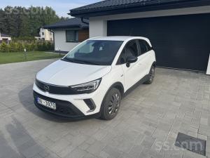 White Opel Crossland X 2022 in Riga, with an engine capacity of 1.20 L and mileage of 35 thousand km for 11200 €, photo  on AUTOMOTO.COM.LV