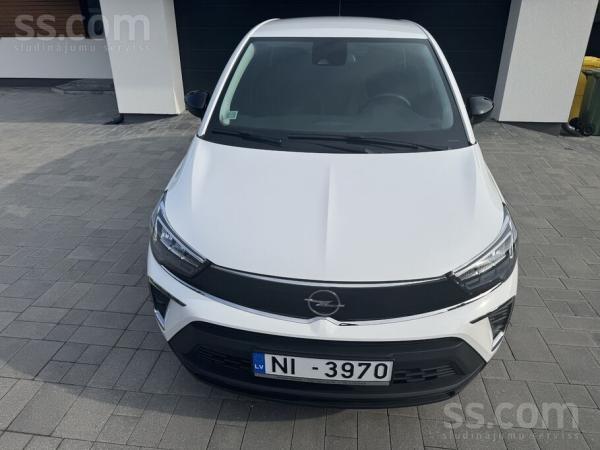 Белый Опель Crossland X 2022 в Рига, объемом двигателя 1.20 л и пробегом 35 тыс. км за 11200 €, фото 2 на AUTOMOTO.COM.LV