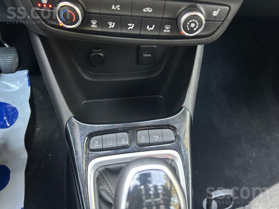 Balts Opel Crossland X 2022 Alūksne, ar dzinēja tilpumu 1.20 L un nobraukumu 0 tūkst. km par 8900 €, foto 22 vietnē AUTOMOTO.COM.LV