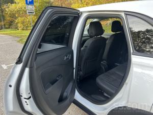 Balts Opel Crossland X 2022 Alūksne, ar dzinēja tilpumu 1.20 L un nobraukumu 0 tūkst. km par 8900 €, foto 24 vietnē AUTOMOTO.COM.LV