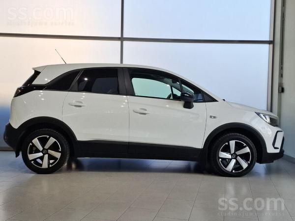 Белый Опель Crossland X 2023 в Рига, объемом двигателя 1.50 л и пробегом 126 тыс. км за 9990 €, фото 5 на AUTOMOTO.COM.LV