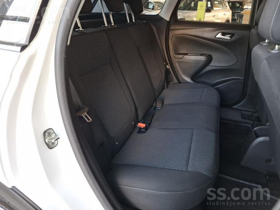 Balts Opel Crossland X 2023 Rīga, ar dzinēja tilpumu 1.50 L un nobraukumu 126 tūkst. km par 9990 €, foto 11 vietnē AUTOMOTO.COM.LV