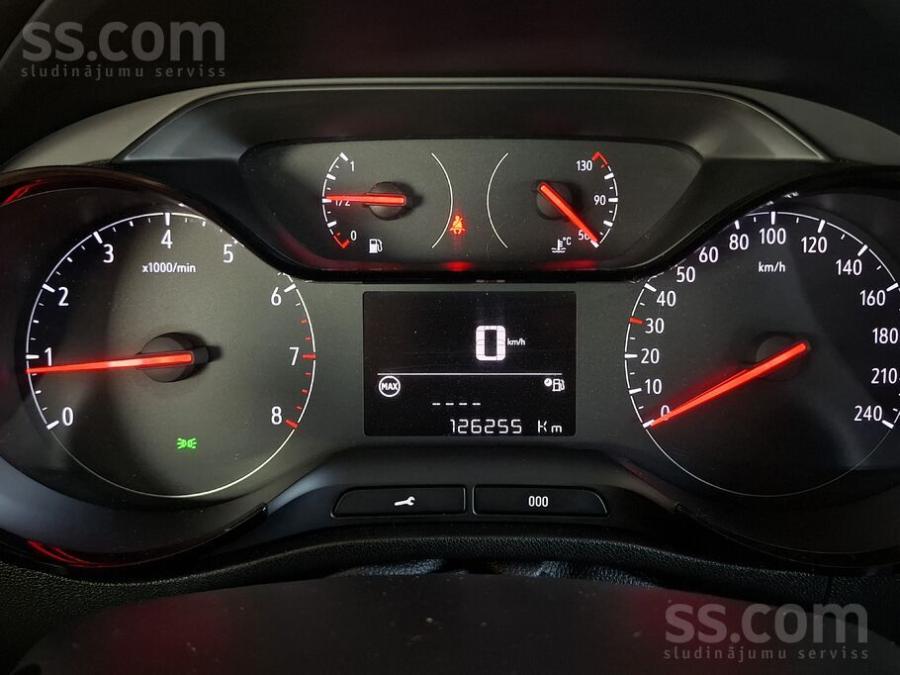 Balts Opel Crossland X 2023 Rīga, ar dzinēja tilpumu 1.50 L un nobraukumu 126 tūkst. km par 9990 €, foto 20 vietnē AUTOMOTO.COM.LV