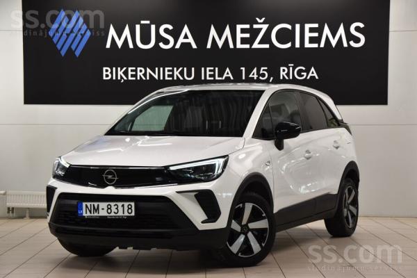 White Opel Crossland X 2023 in Riga, with an engine capacity of 1.50 L and mileage of 143 thousand km for 10490 €, photo 1 on AUTOMOTO.COM.LV