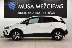 White Opel Crossland X 2023 in Riga, with an engine capacity of 1.50 L and mileage of 143 thousand km for 10490 €, photo 6 on AUTOMOTO.COM.LV