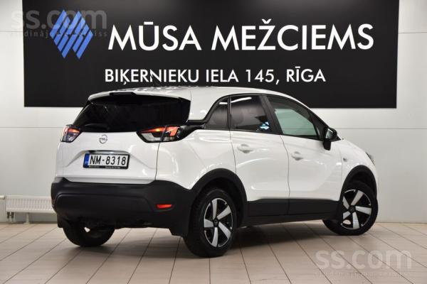 White Opel Crossland X 2023 in Riga, with an engine capacity of 1.50 L and mileage of 143 thousand km for 10490 €, photo 6 on AUTOMOTO.COM.LV