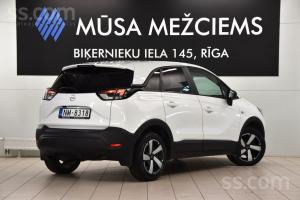 White Opel Crossland X 2023 in Riga, with an engine capacity of 1.50 L and mileage of 143 thousand km for 10490 €, photo 7 on AUTOMOTO.COM.LV