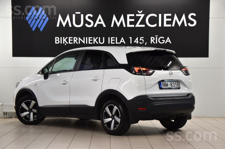 White Opel Crossland X 2023 in Riga, with an engine capacity of 1.50 L and mileage of 143 thousand km for 10490 €, photo 9 on AUTOMOTO.COM.LV