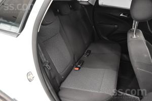 White Opel Crossland X 2023 in Riga, with an engine capacity of 1.50 L and mileage of 143 thousand km for 10490 €, photo 17 on AUTOMOTO.COM.LV
