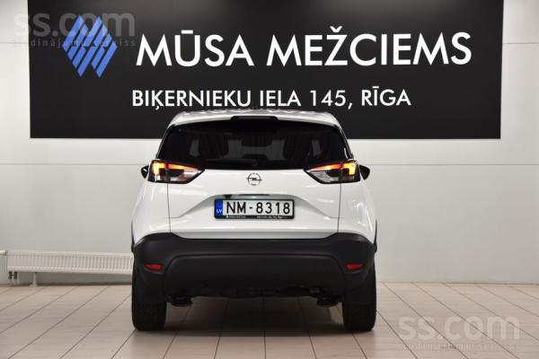 White Opel Crossland X 2023 in Riga, with an engine capacity of 1.50 L and mileage of 143 thousand km for 10490 €, photo 8 on AUTOMOTO.COM.LV