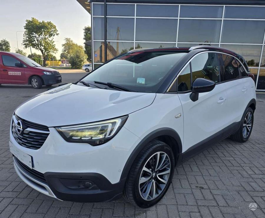 Белый Опель Crossland X 2017 в Таураге, объемом двигателя 1.20 л и пробегом 125 тыс. км за 7999 €, фото 1 на AUTOMOTO.COM.LV