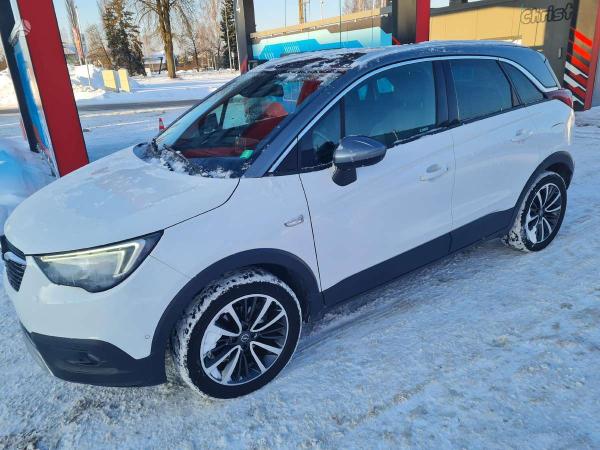White Opel Crossland X 2018 in Taurage, with an engine capacity of 1.20 L and mileage of 156 thousand km for 6150 €, photo 1 on AUTOMOTO.COM.LV
