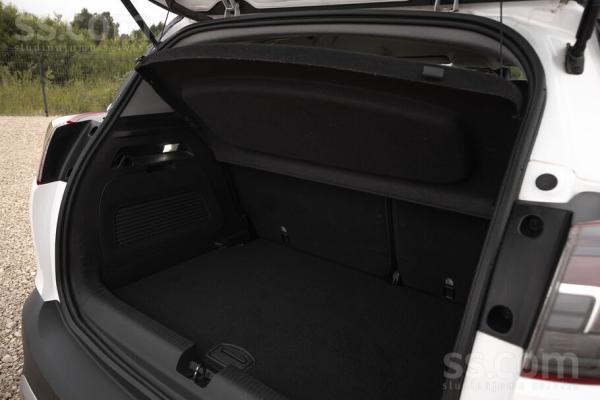 Balts Opel Crossland X 2019 Jelgava, ar dzinēja tilpumu 1.20 L un nobraukumu 176 tūkst. km par 8950 €, foto 10 vietnē AUTOMOTO.COM.LV