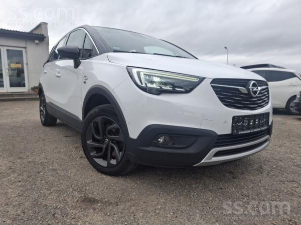 White Opel Crossland X 2019 in Talsi, with an engine capacity of 1.20 L and mileage of 168 thousand km for 8500 €, photo 3 on AUTOMOTO.COM.LV