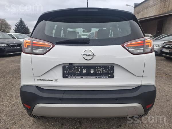White Opel Crossland X 2019 in Talsi, with an engine capacity of 1.20 L and mileage of 168 thousand km for 8500 €, photo 5 on AUTOMOTO.COM.LV