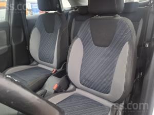 White Opel Crossland X 2019 in Talsi, with an engine capacity of 1.20 L and mileage of 168 thousand km for 8500 €, photo 10 on AUTOMOTO.COM.LV