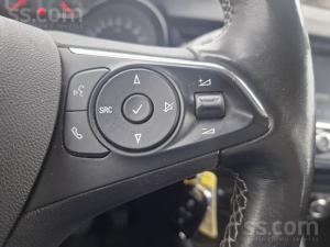 White Opel Crossland X 2019 in Talsi, with an engine capacity of 1.20 L and mileage of 168 thousand km for 8500 €, photo 21 on AUTOMOTO.COM.LV