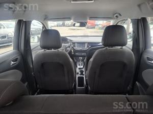 White Opel Crossland X 2019 in Talsi, with an engine capacity of 1.20 L and mileage of 168 thousand km for 8500 €, photo 28 on AUTOMOTO.COM.LV