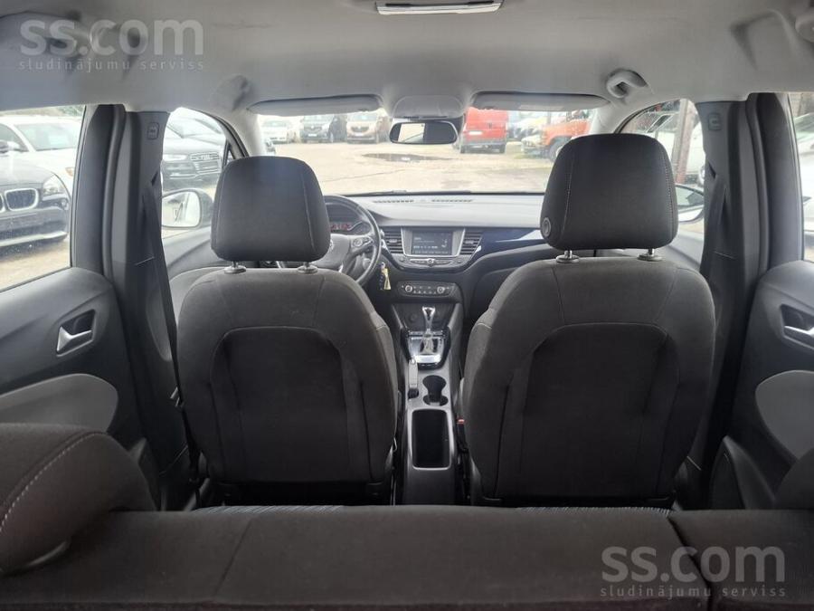 White Opel Crossland X 2019 in Talsi, with an engine capacity of 1.20 L and mileage of 168 thousand km for 8500 €, photo 28 on AUTOMOTO.COM.LV