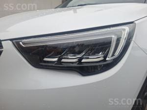 White Opel Crossland X 2019 in Talsi, with an engine capacity of 1.20 L and mileage of 168 thousand km for 8500 €, photo 35 on AUTOMOTO.COM.LV