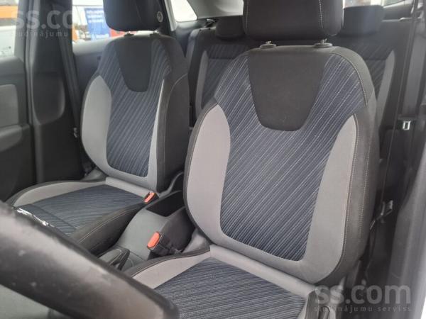 Balts Opel Crossland X 2019 Talsi, ar dzinēja tilpumu 1.20 L un nobraukumu 168 tūkst. km par 8500 €, foto 10 vietnē AUTOMOTO.COM.LV