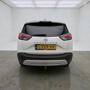 White Opel Crossland X 2021 in Vilnius, with an engine capacity of 0.00 L and mileage of 126 thousand km for 10866 €, photo 3 on AUTOMOTO.COM.LV