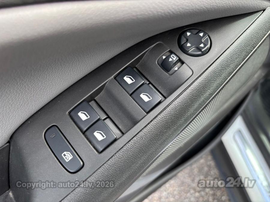 Белый Опель Crossland X 2017 в Пайде, объемом двигателя 1.60 л и пробегом 187 тыс. км за 6590 €, фото 21 на AUTOMOTO.COM.LV