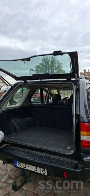 Black Opel Frontera 2002 in Jelgava, with an engine capacity of 2.20 L and mileage of 239 thousand km for 4500 €, photo 7 on AUTOMOTO.COM.LV