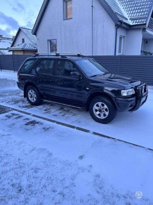 Black Opel Frontera 2003 in Marijampole, with an engine capacity of 2.17 L and mileage of 330 thousand km for 3000 €, photo 2 on AUTOMOTO.COM.LV