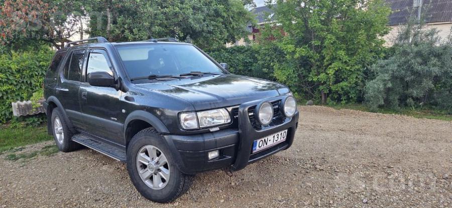 Melns Opel Frontera 2003 Rēzekne, ar dzinēja tilpumu 2.20 L un nobraukumu 355 tūkst. km par 3250 €, foto 4 vietnē AUTOMOTO.COM.LV