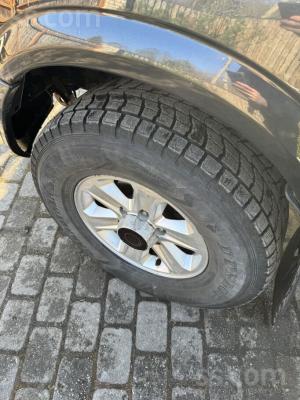 Black Opel Frontera 2004 in Riga, with an engine capacity of 2.20 L and mileage of 257 thousand km for 2500 €, photo 11 on AUTOMOTO.COM.LV