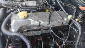 Black Opel Frontera 1992 in Gulbene, with an engine capacity of 2.40 L and mileage of 278 thousand km for 700 €, photo 9 on AUTOMOTO.COM.LV