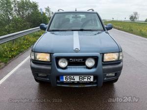 Zils Opel Frontera 2000 Tallina, ar dzinēja tilpumu 3.20 L un nobraukumu 175 tūkst. km par 1299 €, foto 3 vietnē AUTOMOTO.COM.LV